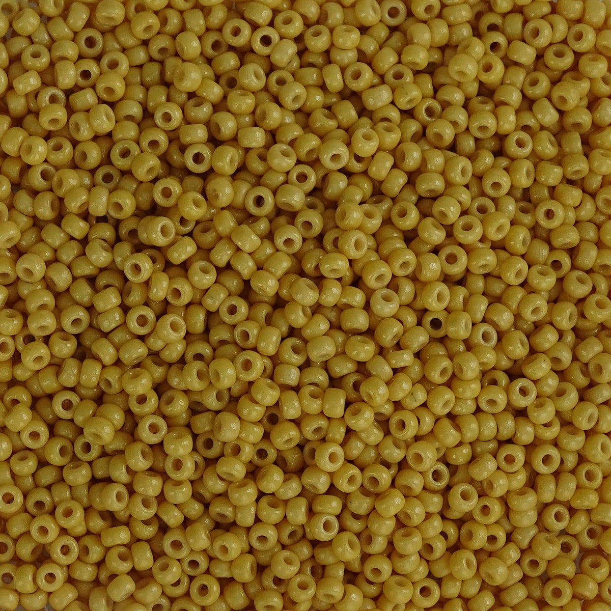 Lt Honey Mustard Dc/Opaque/Dyed 10G – Gem and Bead